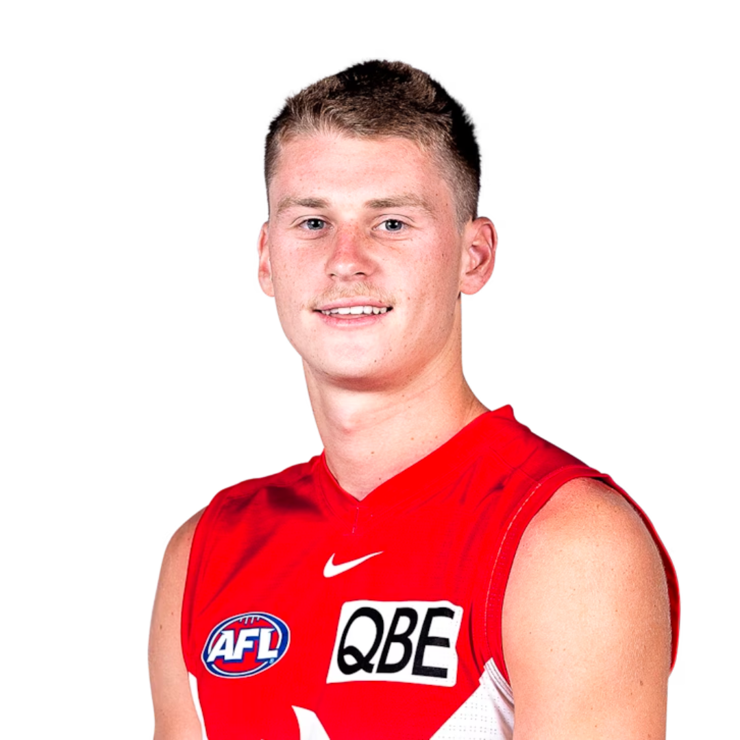 Hugo Hall-Kahan joins the Zebras